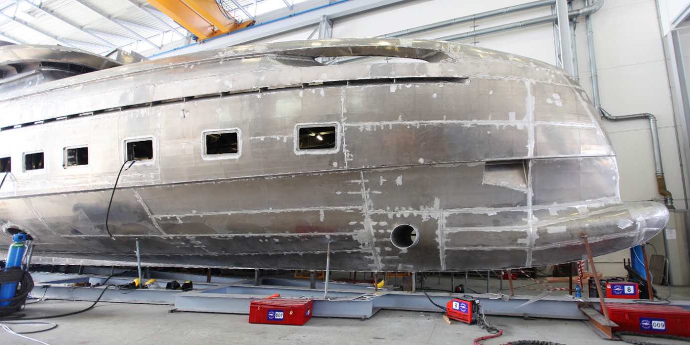 Dynamiq | Next Generation Superyacht Builder